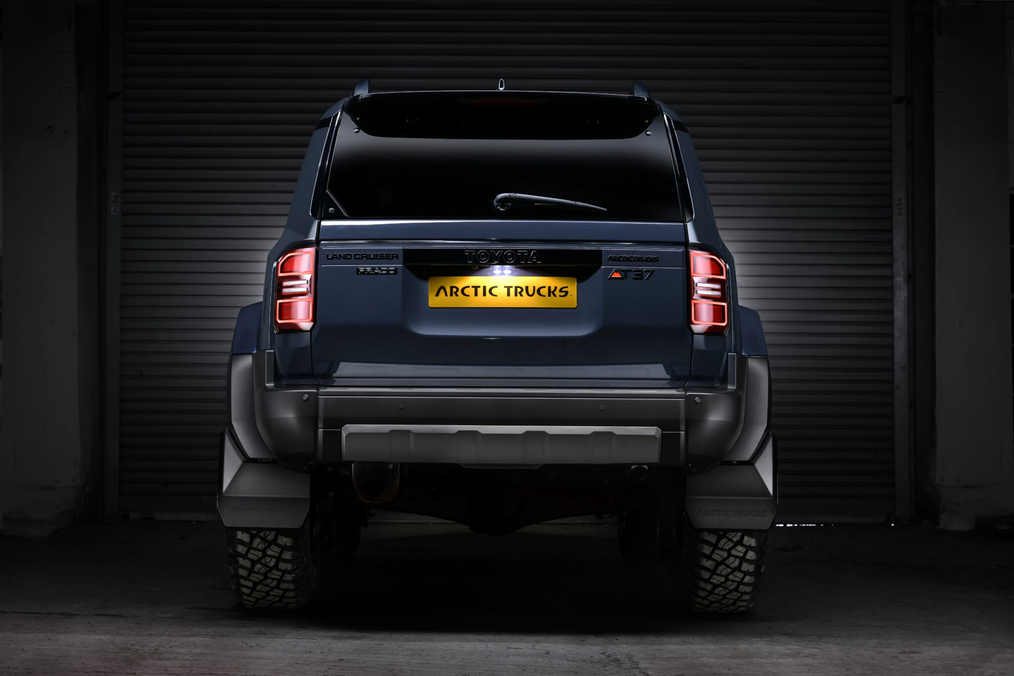 AT37 Toyota Land Cruiser 250 - Arctic Trucks US
