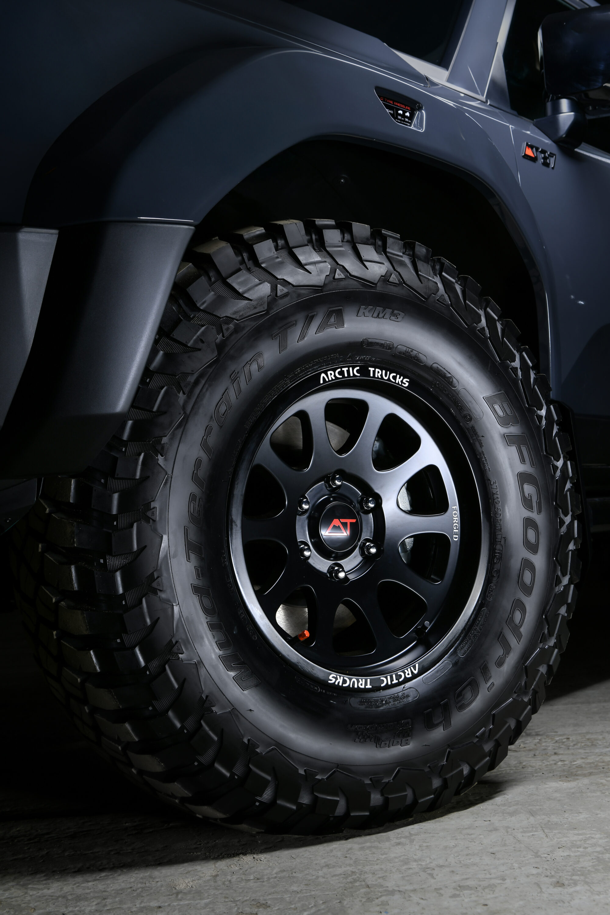 AT37 Toyota Land Cruiser 250 - Arctic Trucks US