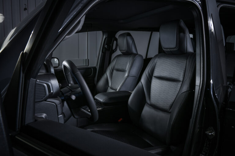 AT37 Toyota Land Cruiser 250 - Arctic Trucks US